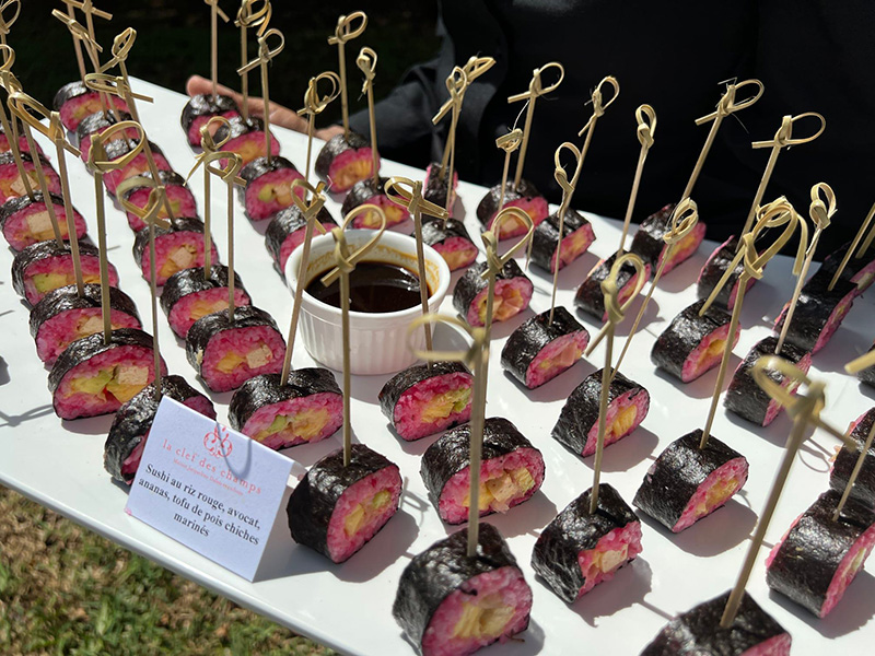 Service Traiteur - Maison Jacqueline Dalais et Enfants, Floreal ...